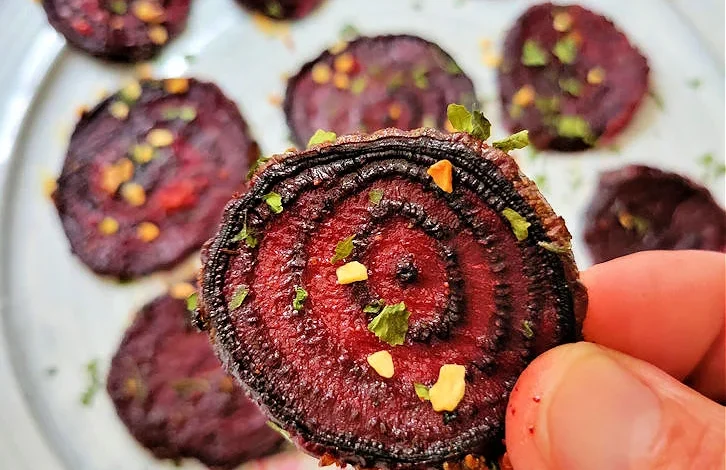 HOMEMADE CRISPY AIR FRYER BEET CHIPS - Dieter24