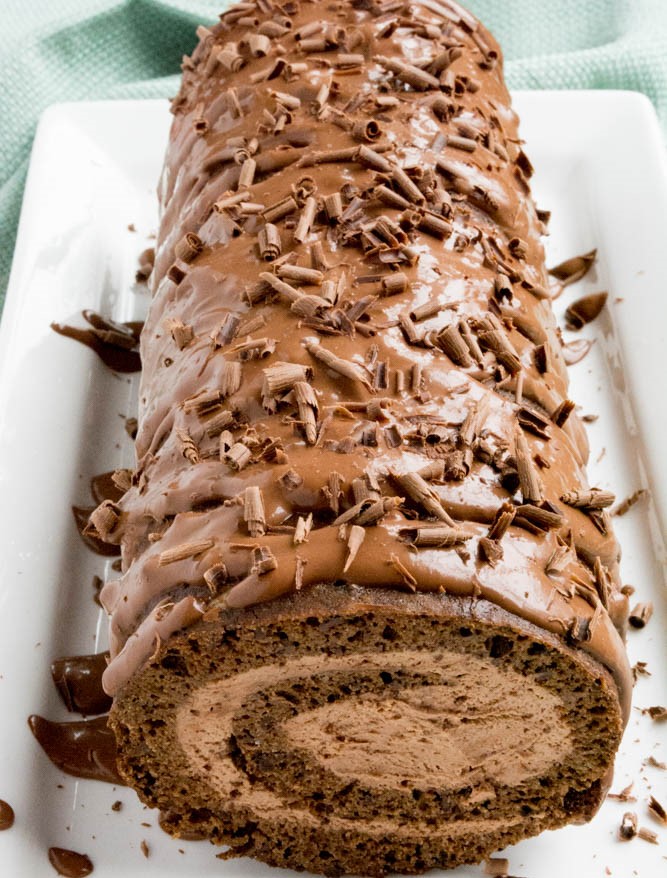 SUGAR-FREE LOW CARB CHOCOLATE TIRAMISU CAKE ROLL - Dieter24