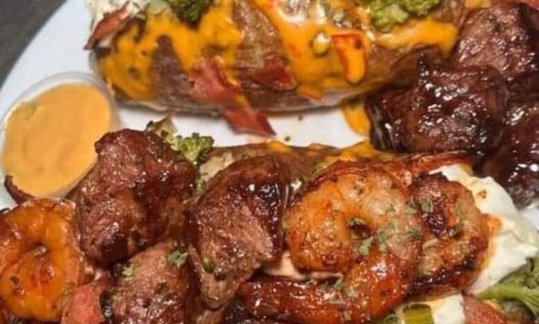 Surf and Turf baked potatoes - Dieter24